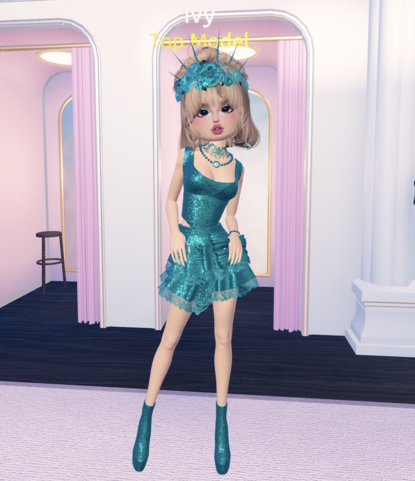 20 Best Outfit Ideas For The Dress To Impress Crystal Couture Theme 20 Best Outfit Ideas For The Dress To Impress Crystal Couture Theme