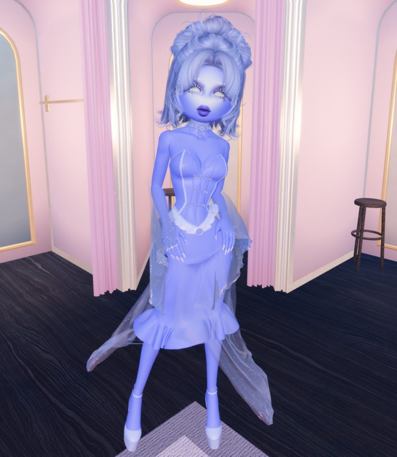 20 Best Outfit Ideas For The Dress To Impress Covered In Snow Theme