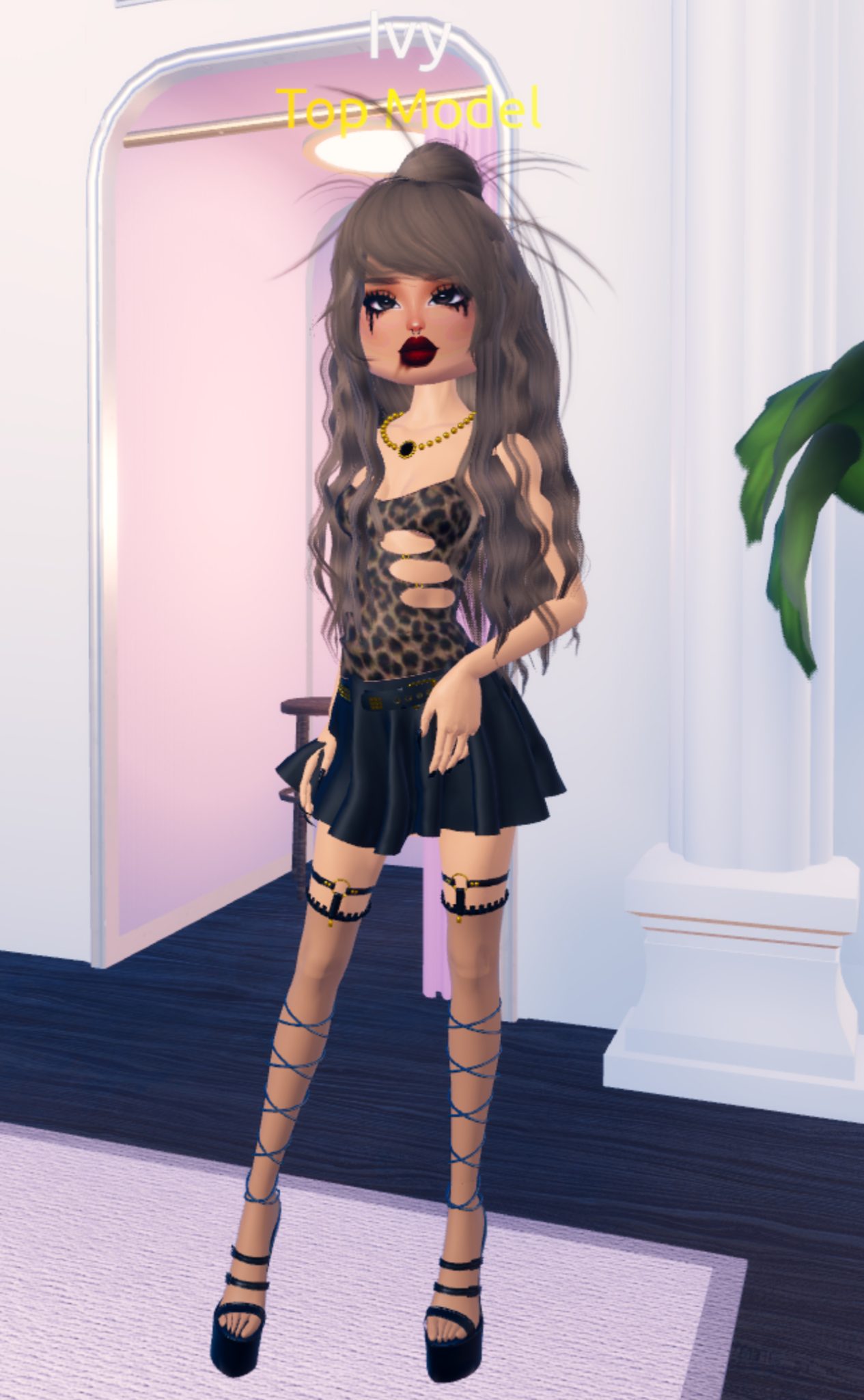 20 Best Outfit Ideas For The Dress To Impress Hot Mess Theme