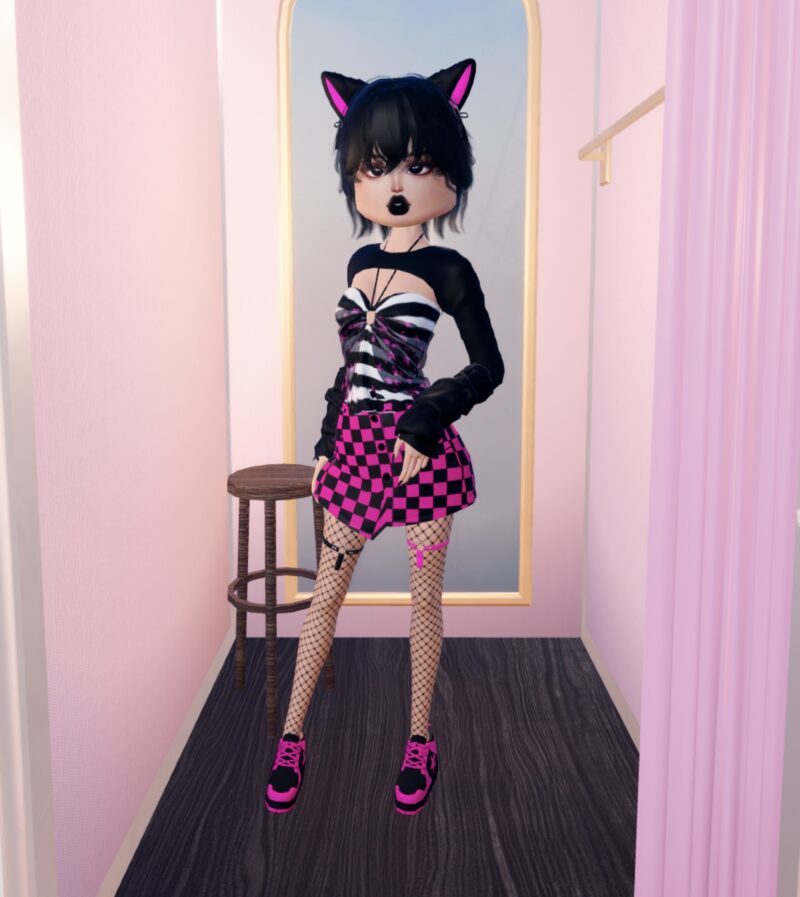 20 Best Outfit Ideas For The Dress To Impress Scene Theme - DTI Girls