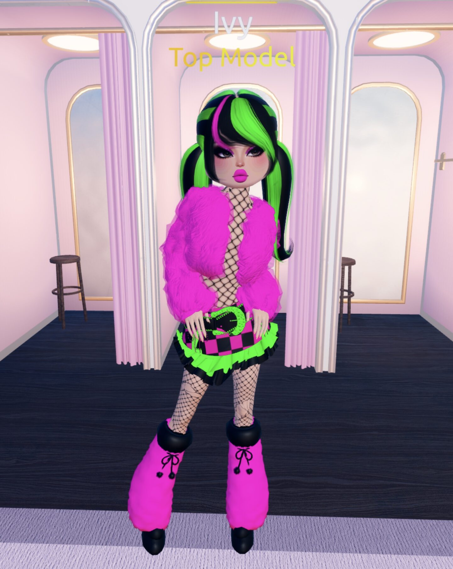 20 Best Outfit Ideas For The Dress To Impress Scene Theme - DTI Girls