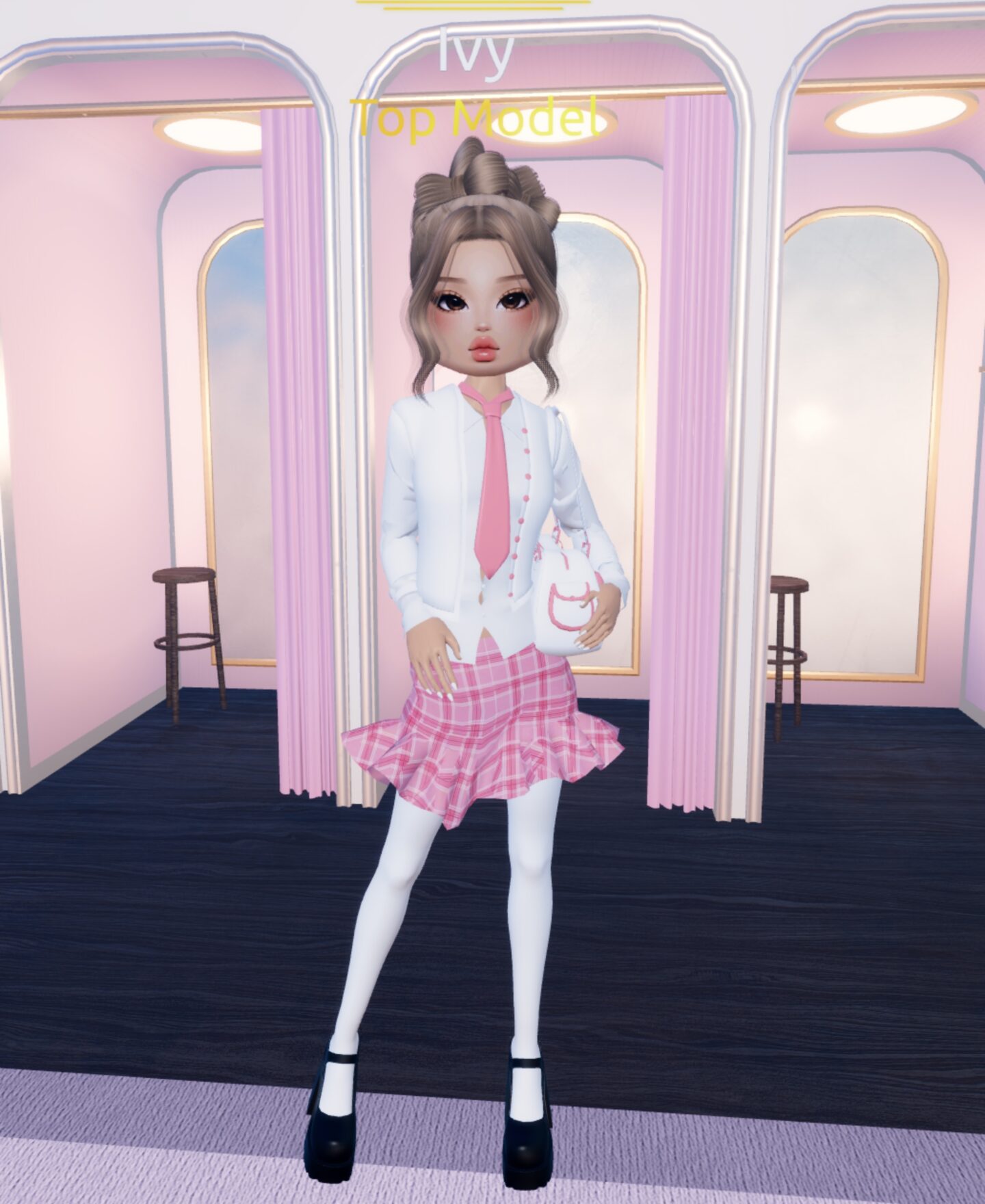 20 Best Outfit Ideas For The Dress To Impress Back To School Theme