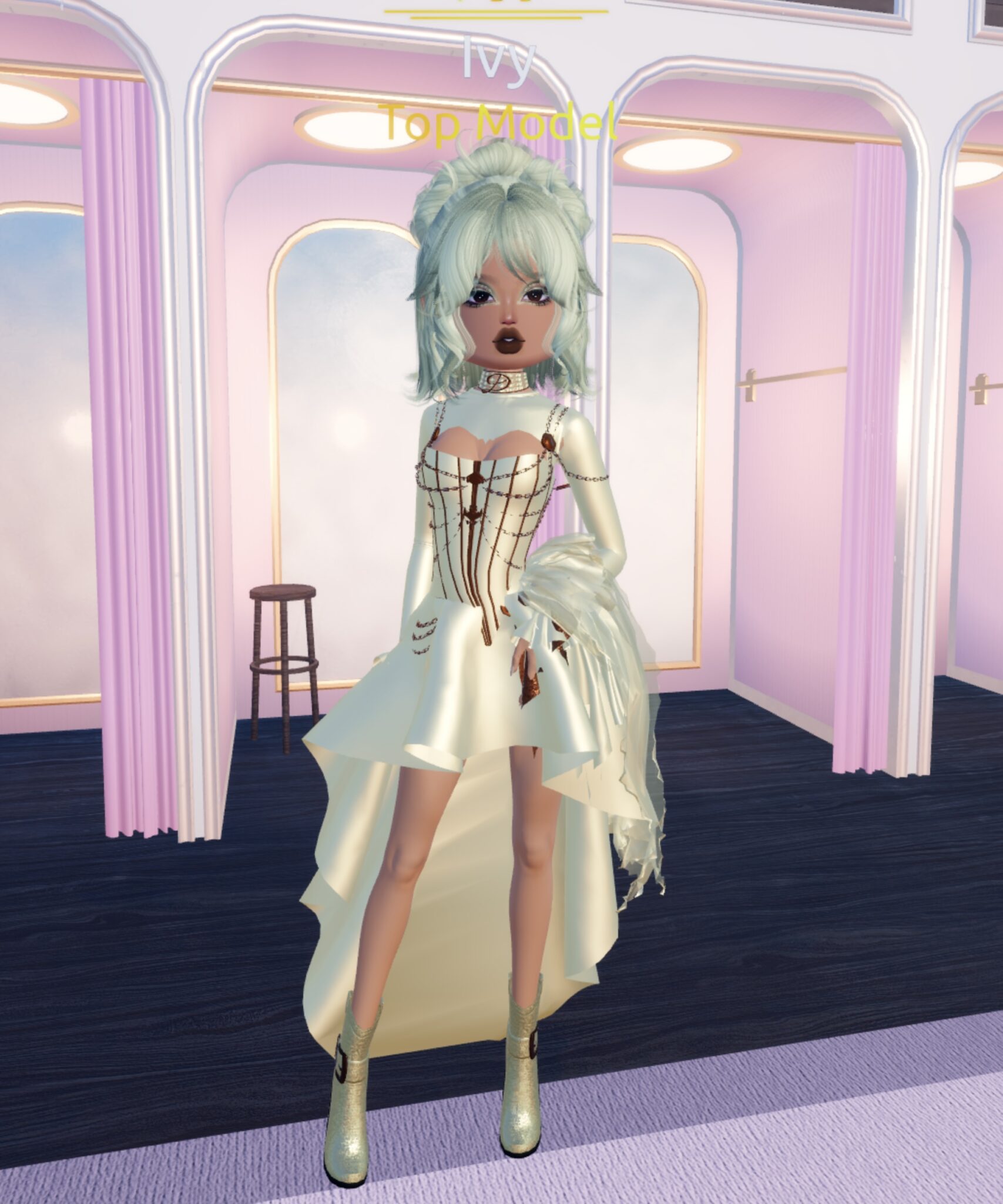 20 Best Outfit Ideas For The Dress To Impress Food Inspired Theme