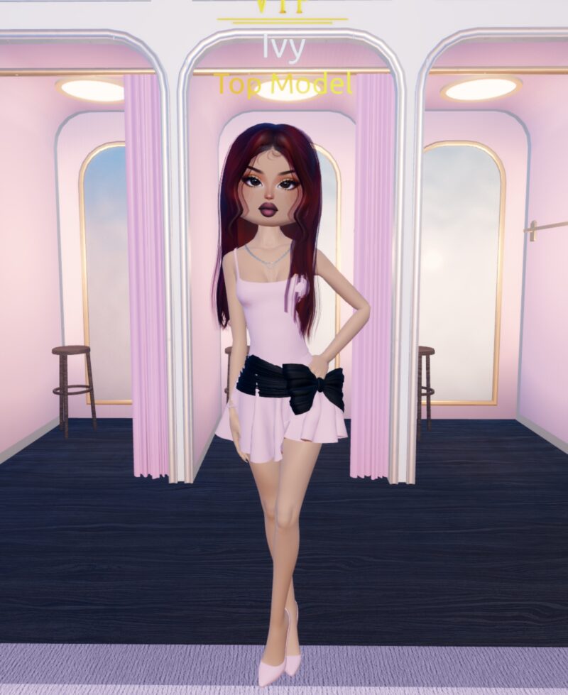 20 Best Outfit Ideas For The Dress To Impress 2010s TV Show Theme