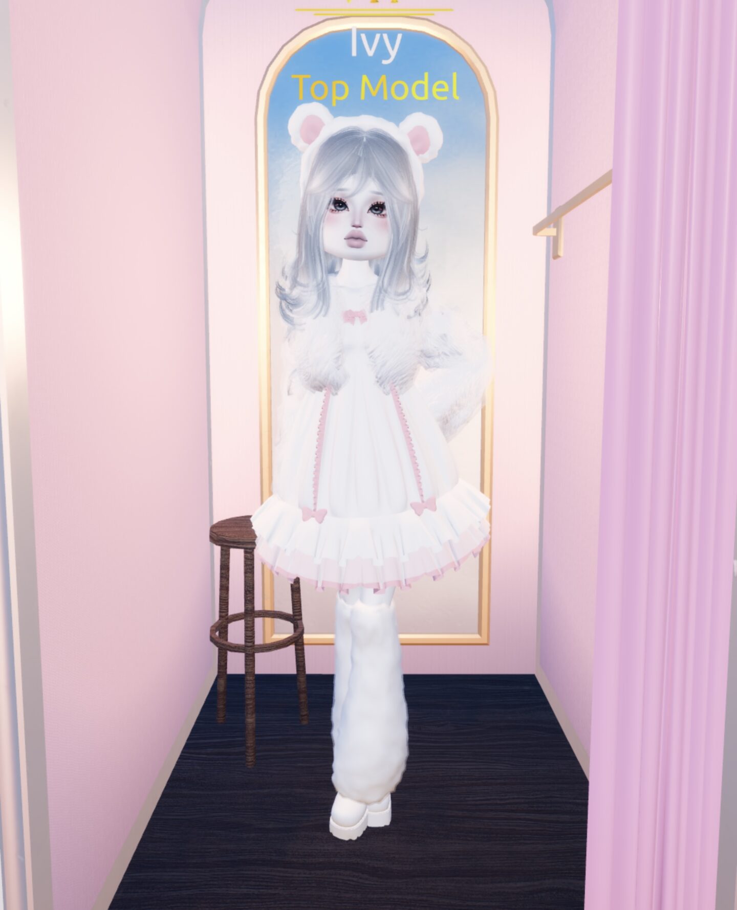 20 Best Outfit Ideas For The Dress To Impress Teddy Bear Theme - DTI Girls