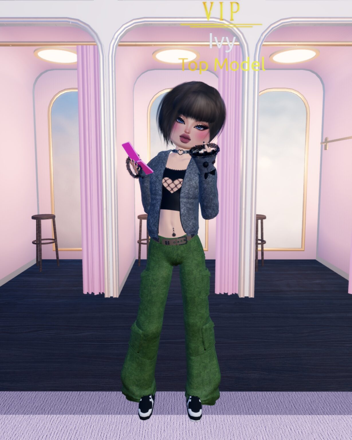 20 Best Outfit Ideas For The Dress To Impress Y2K Theme - DTI Girls