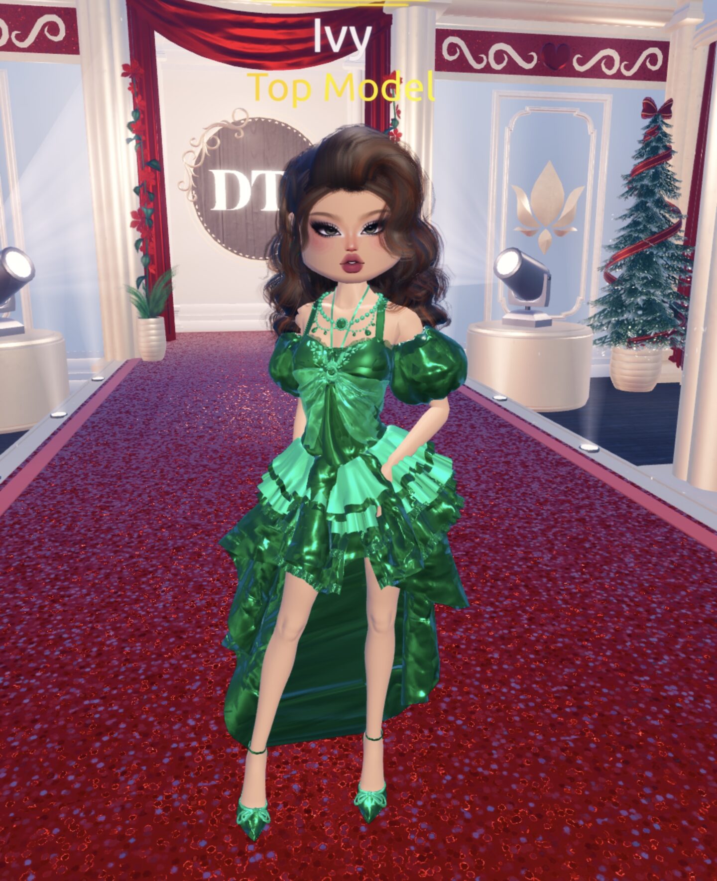 20 Best Outfit Ideas For The Dress To Impress Green Theme