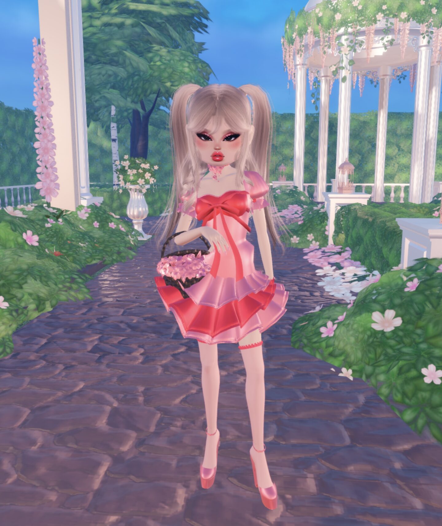 20 Best Outfit Ideas For The Dress To Impress Strawberry Delight Theme ...